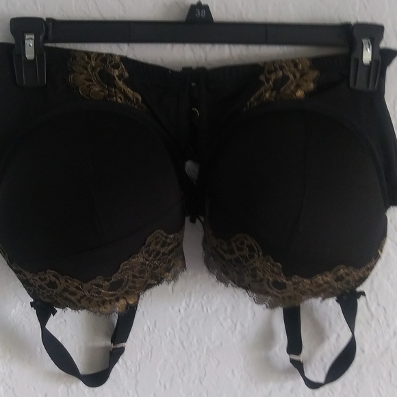 Cacique | Intimates & Sleepwear | Cacique Bra | Poshmark